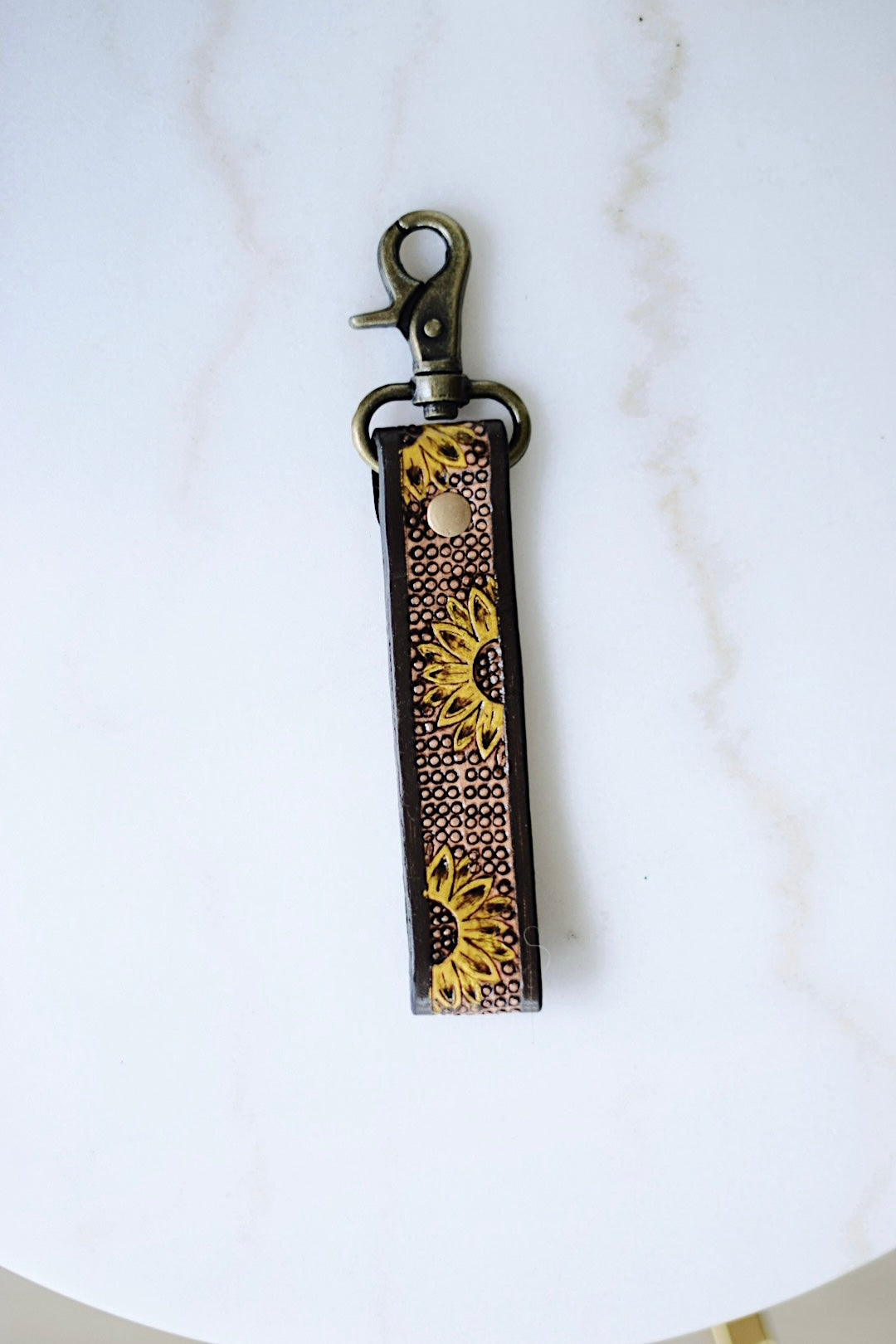 Chateau Key Fob – Buckin' Cowgirl